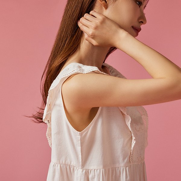 Jaju자주 여 스퀘어넥 아일렛 민소매 상의 Sivillage 에스아이빌리지