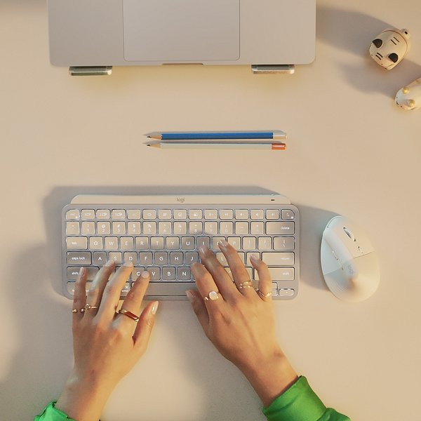 Logitech로지텍 로지텍 코리아 Mx Keys Mini 무선 블루투스 키보드 화이트 Sivillage 에스아이빌리지