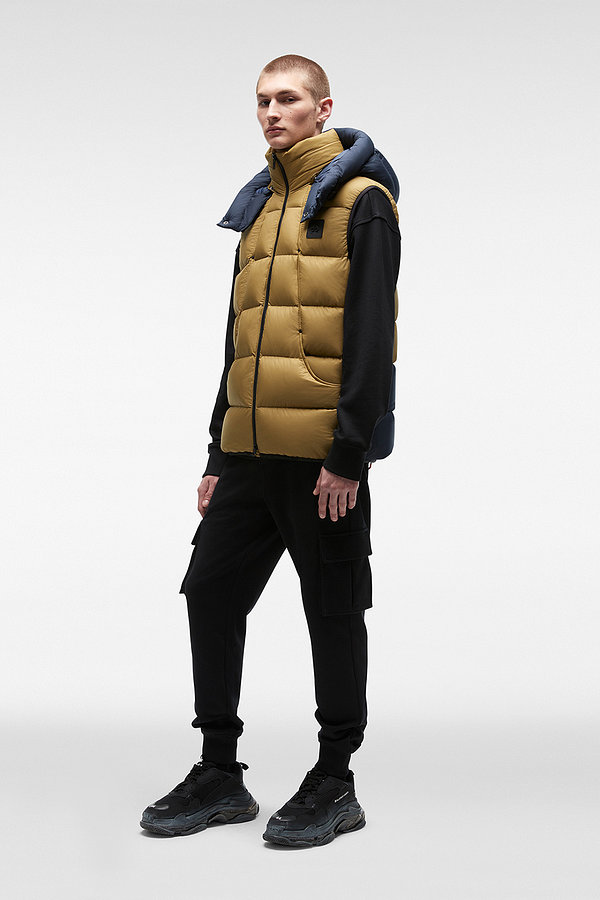 Moose Knuckles무스너클종료 무스너클 남성 패딩 조끼 부쉬위크 다운 베스트 Mens Bushwick Vest