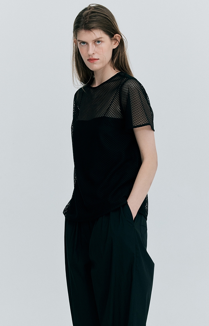 WNDERKAMMER(분더캄머) Mesh Layered Top_Black | S.I.VILLAGE (에스아이빌리지)