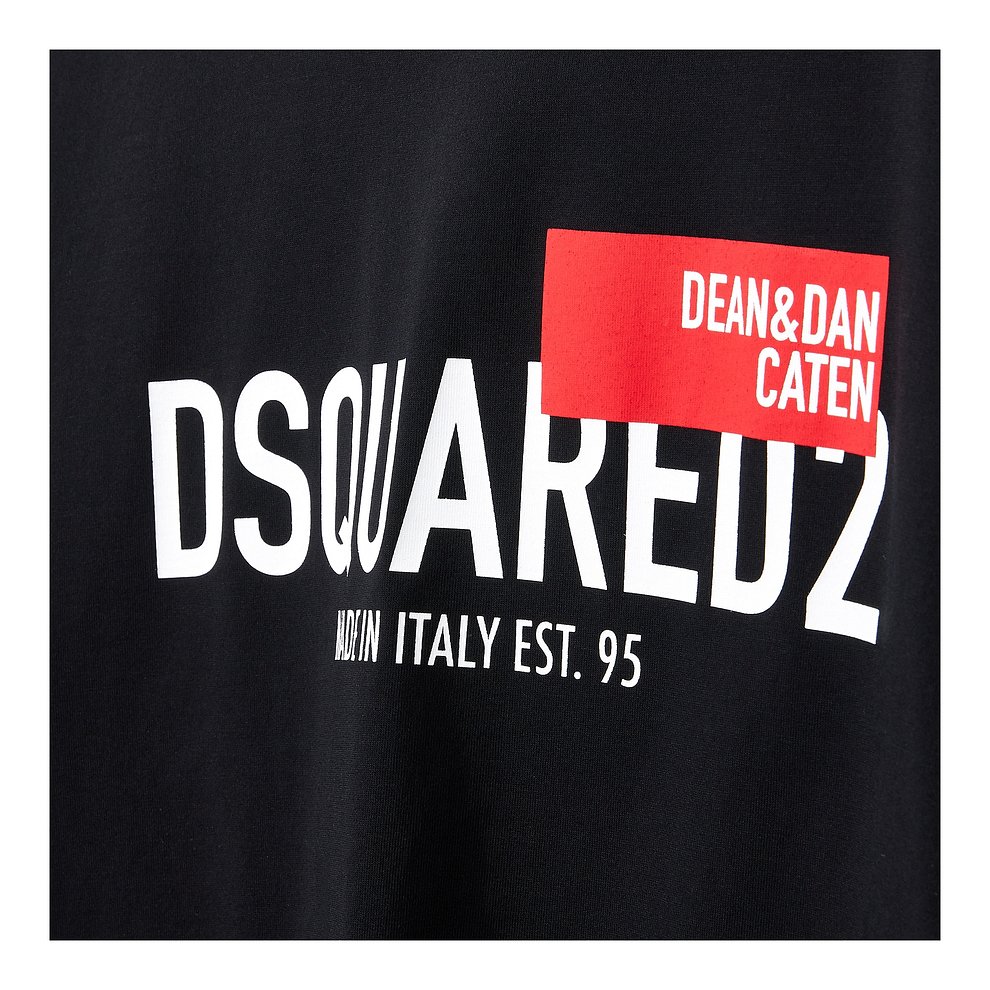 Dsquared2디스퀘어드2 로고 프린트 크루넥 티셔츠 Sivillage 에스아이빌리지
