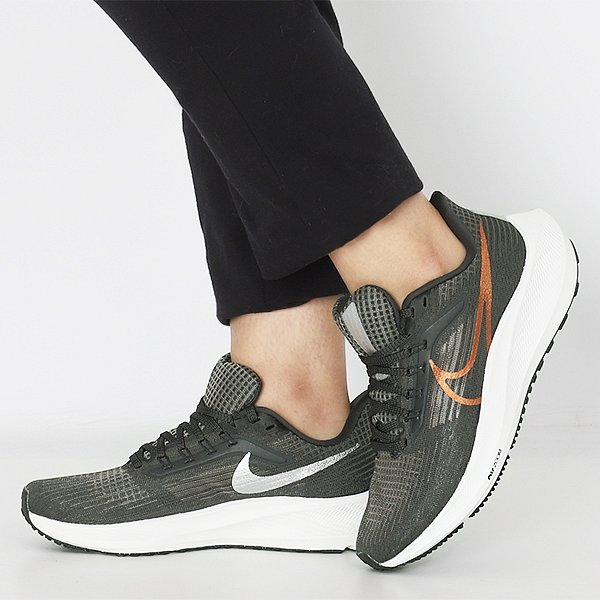 NIKE(나이키) 나이키 런닝화 W 에어 줌 페가수스 39 (DH4072-007) | S.I.VILLAGE (에스아이빌리지)