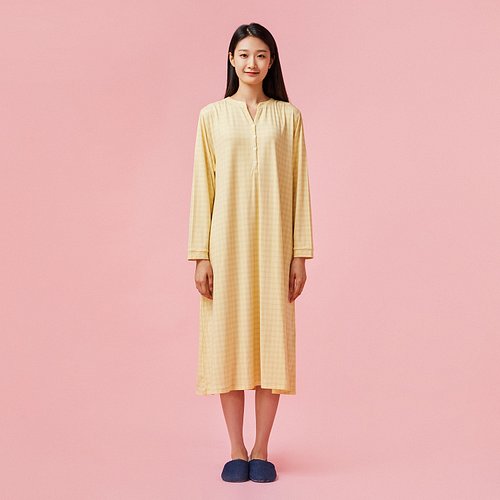 Jaju자주 여 보드라운 피치스킨 트임넥 체크 파자마 원피스 Sivillage 에스아이빌리지