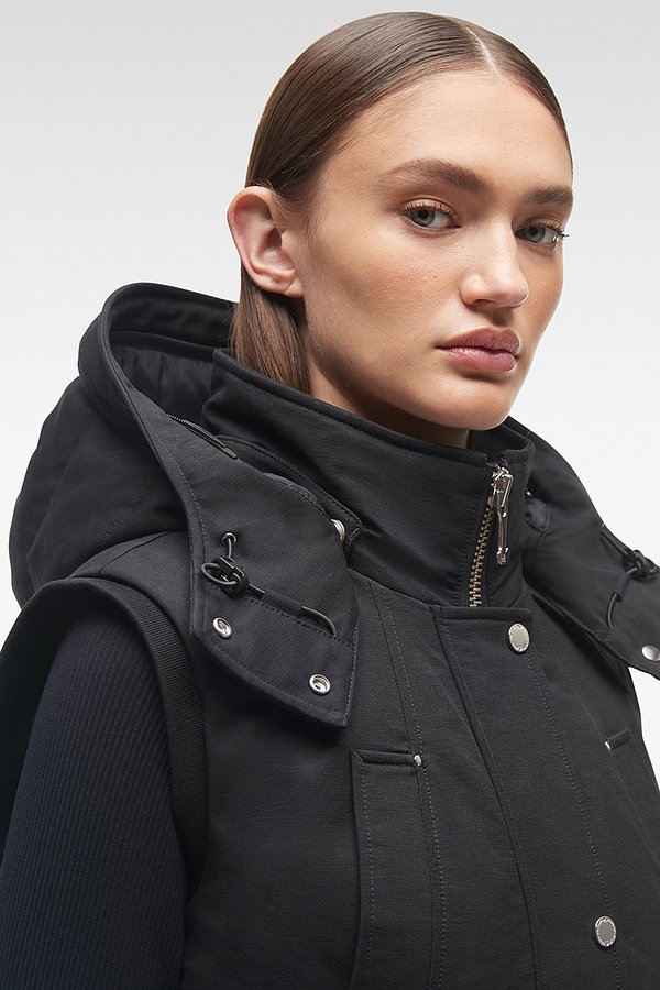 Moose Knuckles무스너클종료 무스너클 여성 패딩 조끼 리버티 다운 베스트 Womens Liberty Vest
