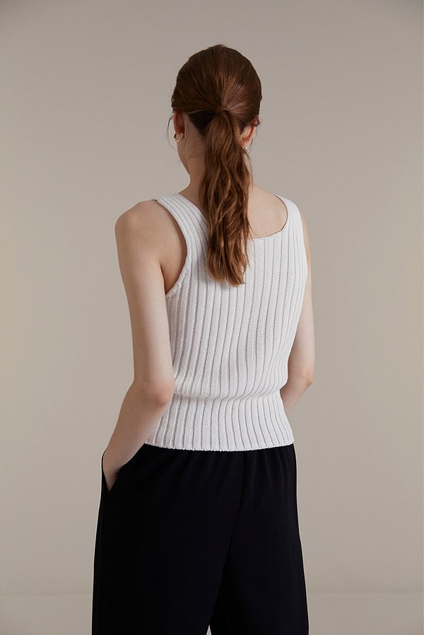 Barneys New York바니스 뉴욕 패션 슬리브리스 니트 탑 아이보리 Sivillage 에스아이빌리지