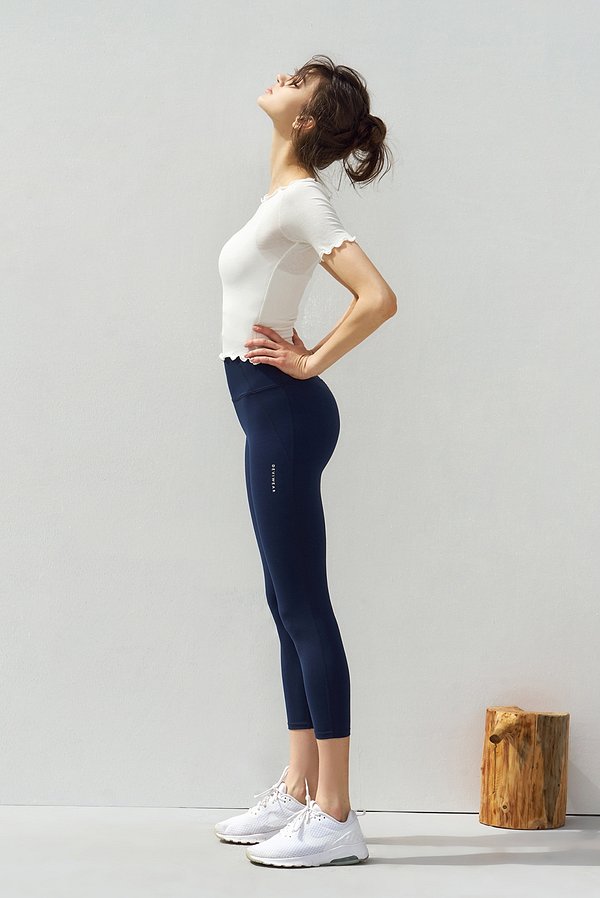 Deviwear데비웨어 여성 요가복 Devi B0037 네이비 필라테스 군살 제로 8부 인생 레깅스 Sivillage