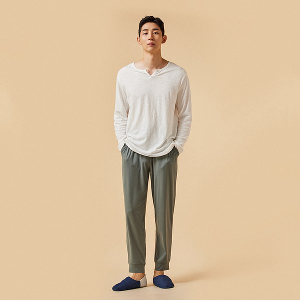 Jaju자주 남 보드라운 피치스킨 조거핏 파자마 팬츠 Sivillage 에스아이빌리지