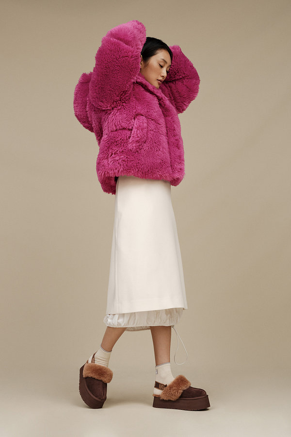 Ugg어그 Women Ugg 로고 밴딩 퍼 카라 플랫폼 샌들 펀케트 Sivillage 에스아이빌리지