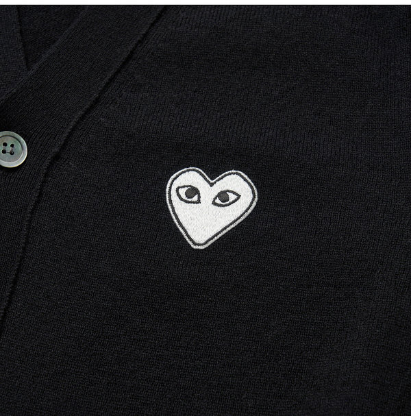Comme Des Garcons꼼데가르송 꼼데가르송 P1n062 1 Play 플레이 화이트 하트 와펜 울 남성 가디건 S
